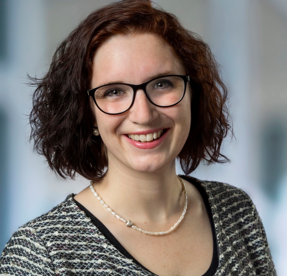 Author profile Dr Lisa Badstieber - T-Systems