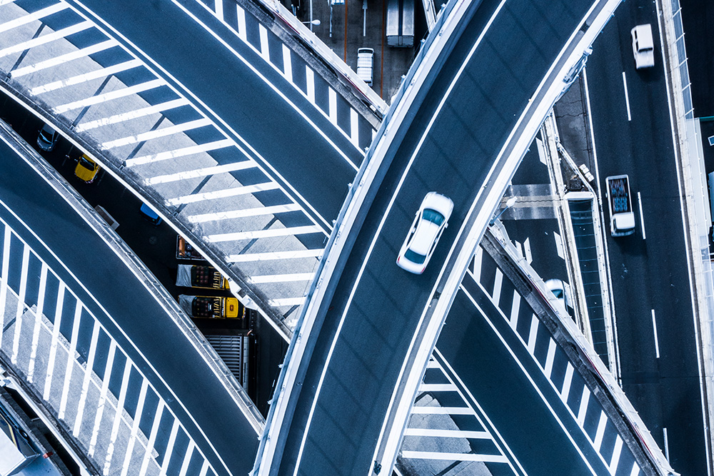 Modernización a todos los niveles de la industria automovilística – T ...