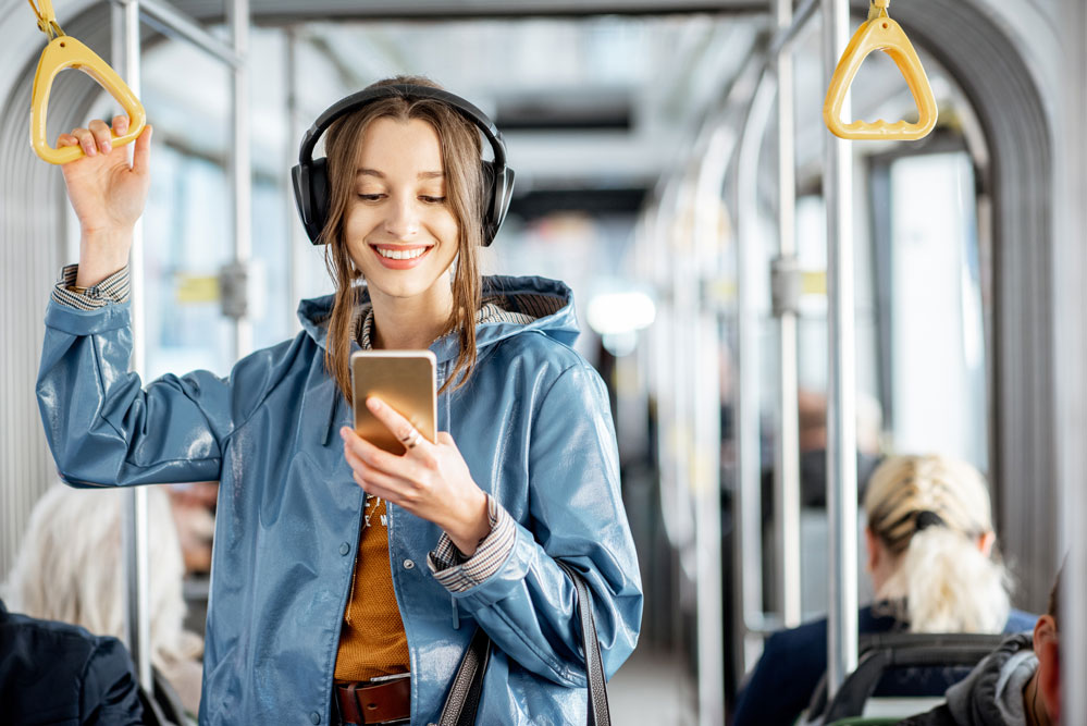Powering passenger experiences on public transport – T-Systems